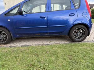 Zils Mitsubishi Colt 2007 Rīga, ar dzinēja tilpumu 1.30 L un nobraukumu 143 tūkst. km par 1400 €, foto 9 vietnē AUTOMOTO.COM.LV