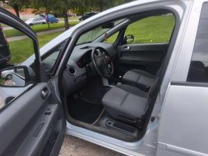 Zils Mitsubishi Colt 2007 Viļņa, ar dzinēja tilpumu 1.33 L un nobraukumu 76 tūkst. km par 1000 €, foto 13 vietnē AUTOMOTO.COM.LV