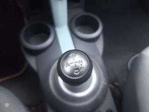 Zils Mitsubishi Colt 2007 Viļņa, ar dzinēja tilpumu 1.33 L un nobraukumu 76 tūkst. km par 1000 €, foto 16 vietnē AUTOMOTO.COM.LV