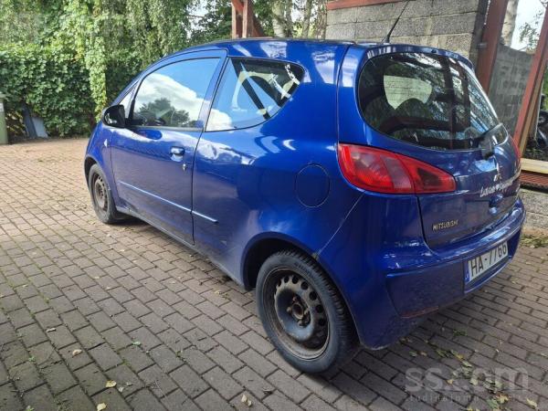 Zils Mitsubishi Colt 2008 Rīga, ar dzinēja tilpumu 1.30 L un nobraukumu 201 tūkst. km par 1600 €, foto 5 vietnē AUTOMOTO.COM.LV
