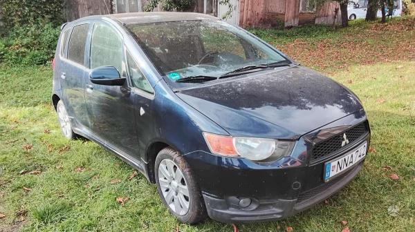 Blue Mitsubishi Colt 2013 in Jurbarkas, with an engine capacity of 1.33 L and mileage of 126 thousand km for 3990 €, photo 7 on AUTOMOTO.COM.LV