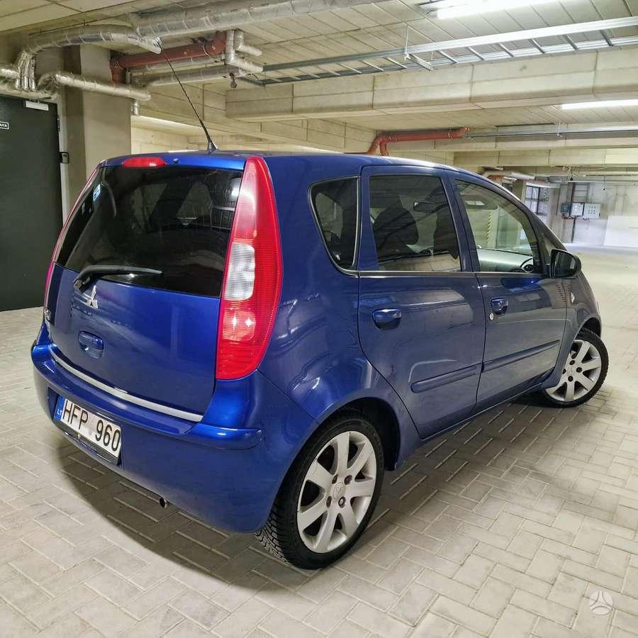Blue Mitsubishi Colt 2006 in Siauliai, with an engine capacity of 1.33 L and mileage of 144 thousand km for 1450 €, photo 3 on AUTOMOTO.COM.LV