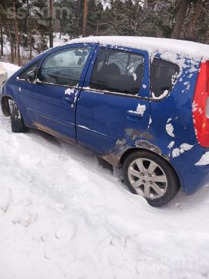 Zils Mitsubishi Colt 2006 Rīga, ar dzinēja tilpumu 1.30 L un nobraukumu 158 tūkst. km par 1100 €, foto 4 vietnē AUTOMOTO.COM.LV