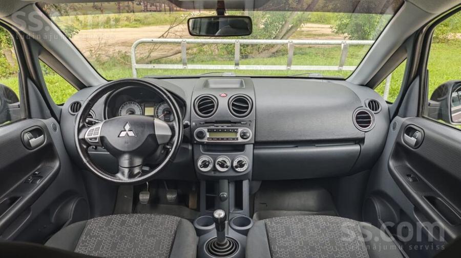 Brūns Mitsubishi Colt 2012 Daugavpils, ar dzinēja tilpumu 1.10 L un nobraukumu 192 tūkst. km par 3200 €, foto 6 vietnē AUTOMOTO.COM.LV