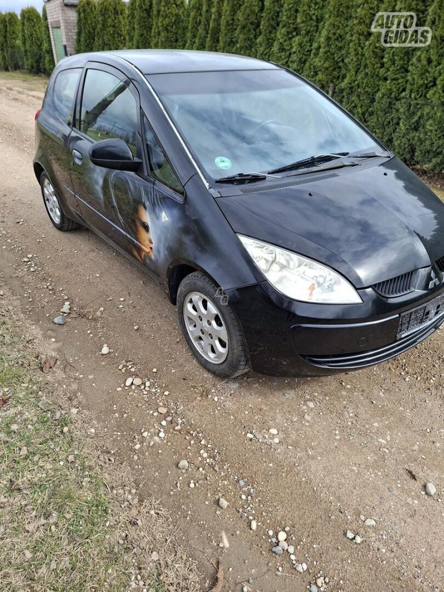 Mitsubishi Colt 2006 Jurbarkas, ar dzinēja tilpumu 1.50 L un nobraukumu 292 tūkst. km par 1500 €, foto 1 vietnē AUTOMOTO.COM.LV