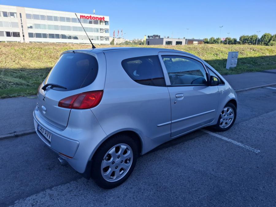 Mitsubishi Colt 2025 Tallina, ar dzinēja tilpumu 1.30 L un nobraukumu 125 tūkst. km par 1750 €, foto 4 vietnē AUTOMOTO.COM.LV