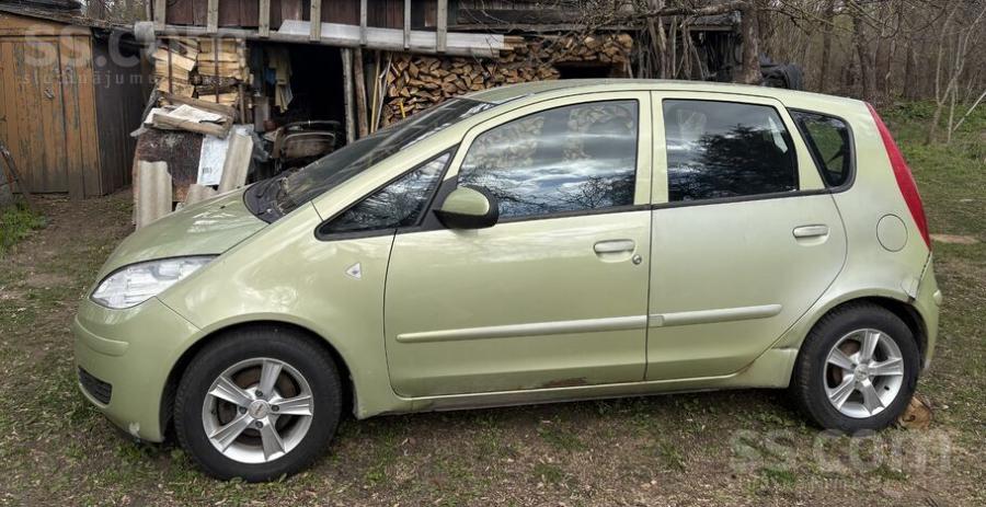 Zaļš Mitsubishi Colt 2005 Rēzekne, ar dzinēja tilpumu 1.30 L un nobraukumu 133 tūkst. km par 450 €, foto 1 vietnē AUTOMOTO.COM.LV