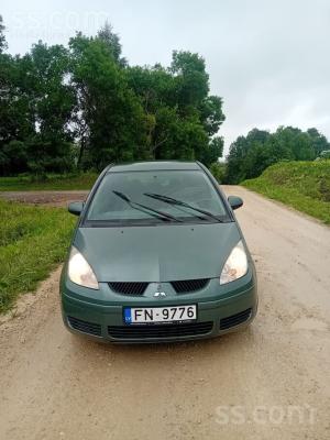 Green Mitsubishi Colt 2005 in Rezekne, with an engine capacity of 1.30 L and mileage of 233 thousand km for 880 €, photo  on AUTOMOTO.COM.LV