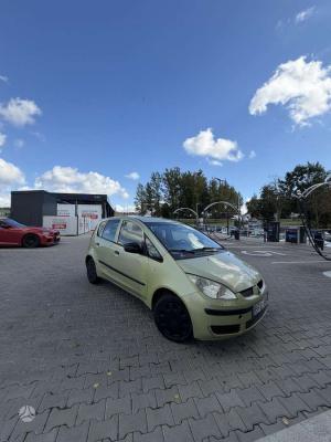 Zaļš Mitsubishi Colt 2005 Kauņa, ar dzinēja tilpumu 1.33 L un nobraukumu 159 tūkst. km par 599 €, foto 3 vietnē AUTOMOTO.COM.LV