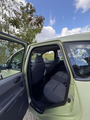 Zaļš Mitsubishi Colt 2005 Kauņa, ar dzinēja tilpumu 1.33 L un nobraukumu 159 tūkst. km par 599 €, foto 6 vietnē AUTOMOTO.COM.LV