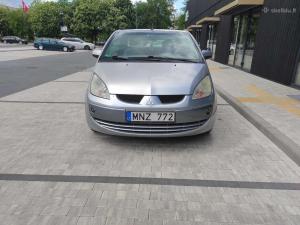 Pelēks Mitsubishi Colt 2006 Šauļi, ar dzinēja tilpumu 1.50 L un nobraukumu 250 tūkst. km par 1800 €, foto 3 vietnē AUTOMOTO.COM.LV
