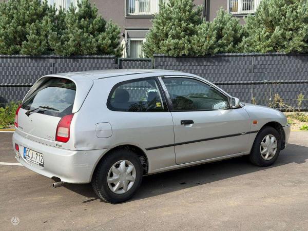 Mitsubishi Colt 1997 Viļņa vietnē Pelēks Mitsubishi Colt 1997 Viļņa, ar dzinēja tilpumu 1.30 L un nobraukumu 168 tūkst. km par 999 €, foto 8 vietnē AUTOMOTO.COM.LV