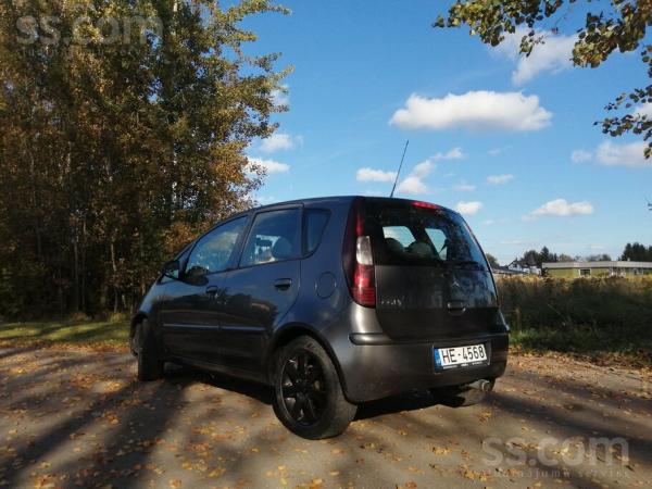 Pelēks Mitsubishi Colt 2005 Rīga, ar dzinēja tilpumu 1.50 L un nobraukumu 217 tūkst. km par 720 €, foto 3 vietnē AUTOMOTO.COM.LV