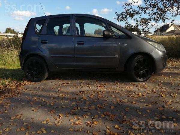 Pelēks Mitsubishi Colt 2005 Rīga, ar dzinēja tilpumu 1.50 L un nobraukumu 217 tūkst. km par 720 €, foto 8 vietnē AUTOMOTO.COM.LV