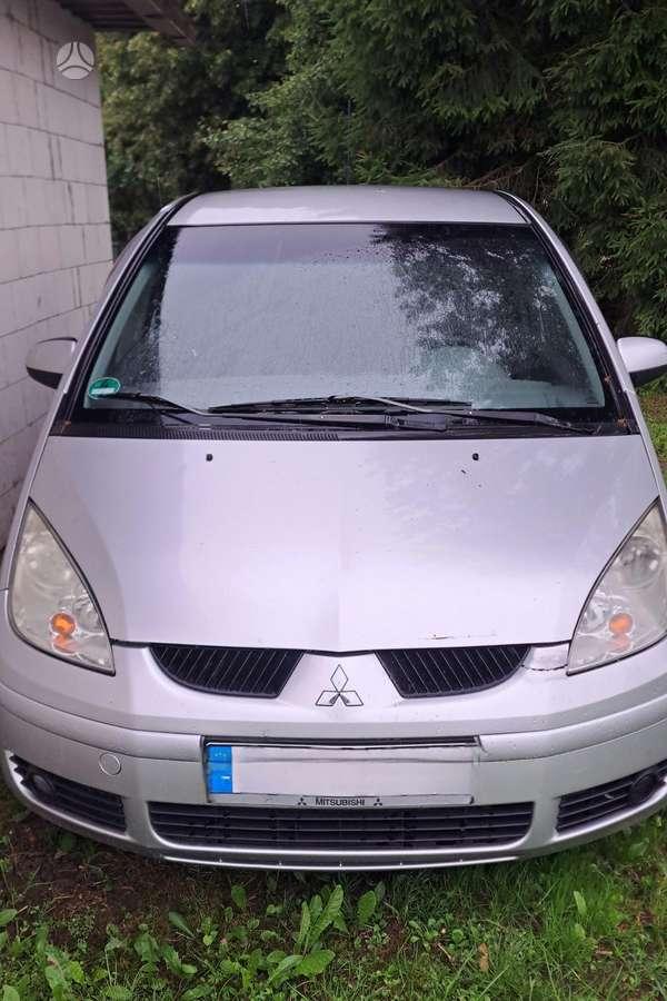 Grey Mitsubishi Colt 2005 in Sakiai, with an engine capacity of 1.49 L and mileage of 227 thousand km for 550 €, photo 1 on AUTOMOTO.COM.LV