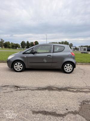 Pelēks Mitsubishi Colt 2005 Jonava, ar dzinēja tilpumu 1.10 L un nobraukumu 180 tūkst. km par 1399 €, foto 3 vietnē AUTOMOTO.COM.LV