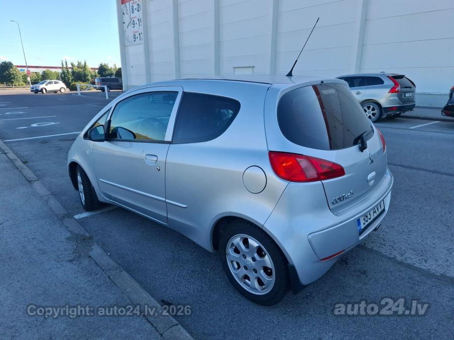 Grey Mitsubishi Colt 2005 in Tallinn, with an engine capacity of 1.30 L and mileage of 125 thousand km for 1990 €, photo 7 on AUTOMOTO.COM.LV