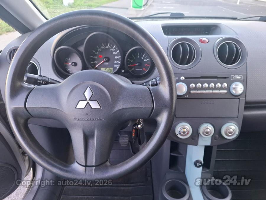 Grey Mitsubishi Colt 2005 in Tallinn, with an engine capacity of 1.30 L and mileage of 125 thousand km for 1990 €, photo 13 on AUTOMOTO.COM.LV