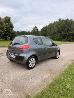 Grey Mitsubishi Colt 2005 in Jonava, with an engine capacity of 1.10 L and mileage of 180 thousand km for 1399 €, photo 6 on AUTOMOTO.COM.LV