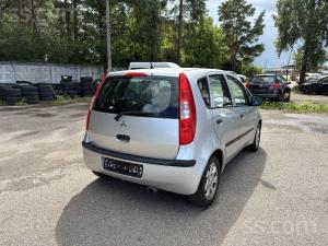 Grey Mitsubishi Colt 2005 in Riga, with an engine capacity of 1.30 L and mileage of 0 thousand km for 2150 €, photo 5 on AUTOMOTO.COM.LV