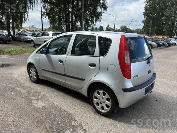 Grey Mitsubishi Colt 2005 in Riga, with an engine capacity of 1.30 L and mileage of 0 thousand km for 2150 €, photo 7 on AUTOMOTO.COM.LV