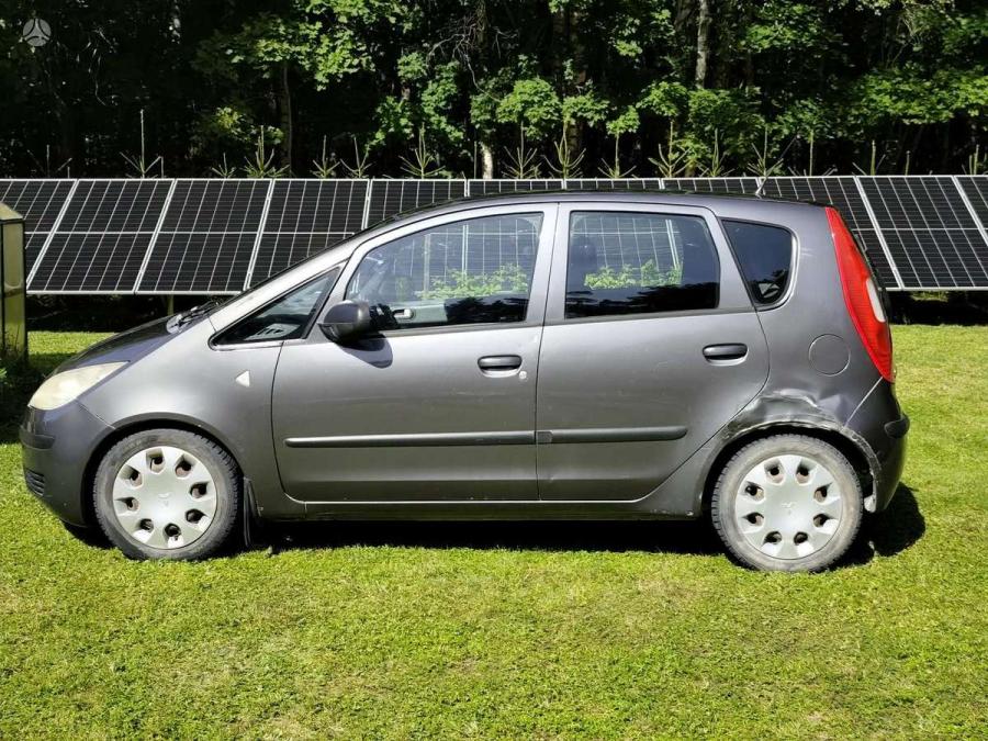 Pelēks Mitsubishi Colt 2005 Kauņa, ar dzinēja tilpumu 1.49 L un nobraukumu 240 tūkst. km par 800 €, foto 11 vietnē AUTOMOTO.COM.LV