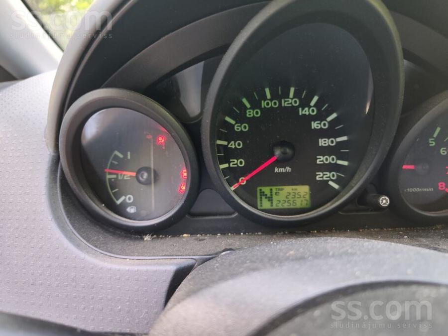 Pelēks Mitsubishi Colt 2005 Rīga, ar dzinēja tilpumu 1.30 L un nobraukumu 226 tūkst. km par 800 €, foto 3 vietnē AUTOMOTO.COM.LV