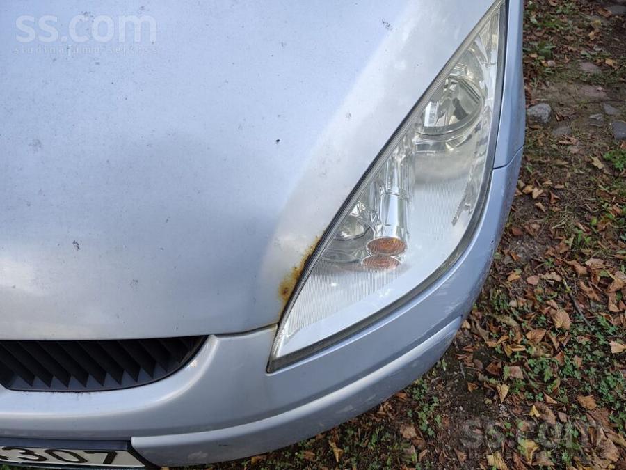 Pelēks Mitsubishi Colt 2005 Rīga, ar dzinēja tilpumu 1.30 L un nobraukumu 226 tūkst. km par 800 €, foto 11 vietnē AUTOMOTO.COM.LV