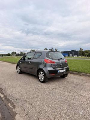 Pelēks Mitsubishi Colt 2005 Jonava, ar dzinēja tilpumu 1.10 L un nobraukumu 180 tūkst. km par 1399 €, foto 7 vietnē AUTOMOTO.COM.LV