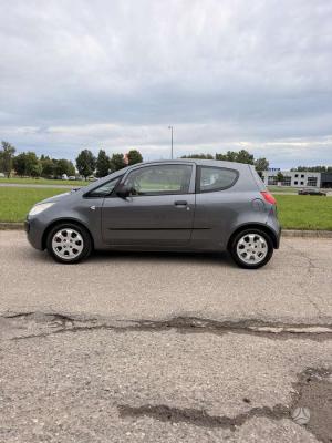 Pelēks Mitsubishi Colt 2005 Jonava, ar dzinēja tilpumu 1.10 L un nobraukumu 180 tūkst. km par 1399 €, foto 8 vietnē AUTOMOTO.COM.LV