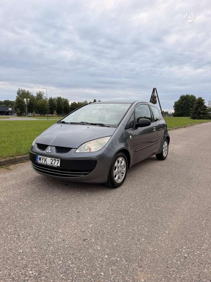 Pelēks Mitsubishi Colt 2005 Jonava, ar dzinēja tilpumu 1.10 L un nobraukumu 180 tūkst. km par 1399 €, foto 9 vietnē AUTOMOTO.COM.LV