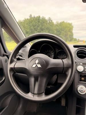 Pelēks Mitsubishi Colt 2005 Jonava, ar dzinēja tilpumu 1.10 L un nobraukumu 180 tūkst. km par 1399 €, foto 15 vietnē AUTOMOTO.COM.LV