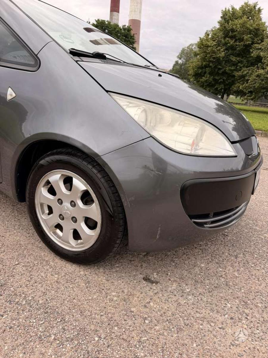 Pelēks Mitsubishi Colt 2005 Jonava, ar dzinēja tilpumu 1.10 L un nobraukumu 180 tūkst. km par 1399 €, foto 20 vietnē AUTOMOTO.COM.LV