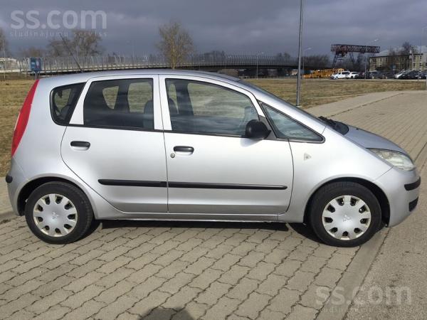 Pelēks Mitsubishi Colt 2006 Aizkraukle, ar dzinēja tilpumu 1.30 L un nobraukumu 159 tūkst. km par 1400 €, foto 5 vietnē AUTOMOTO.COM.LV