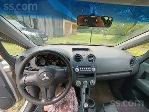 Pelēks Mitsubishi Colt 2006 Talsi, ar dzinēja tilpumu 1.30 L un nobraukumu 192 tūkst. km par 850 €, foto 8 vietnē AUTOMOTO.COM.LV
