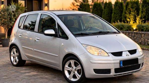 Mitsubishi Colt 2006 Viļņa vietnē Pelēks Mitsubishi Colt 2006 Viļņa, ar dzinēja tilpumu 1.33 L un nobraukumu 122 tūkst. km par 1450 €, foto 1 vietnē AUTOMOTO.COM.LV