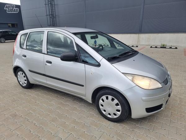 Pelēks Mitsubishi Colt 2006 Šauļi, ar dzinēja tilpumu 1.30 L un nobraukumu 237 tūkst. km par 1100 €, foto 3 vietnē AUTOMOTO.COM.LV