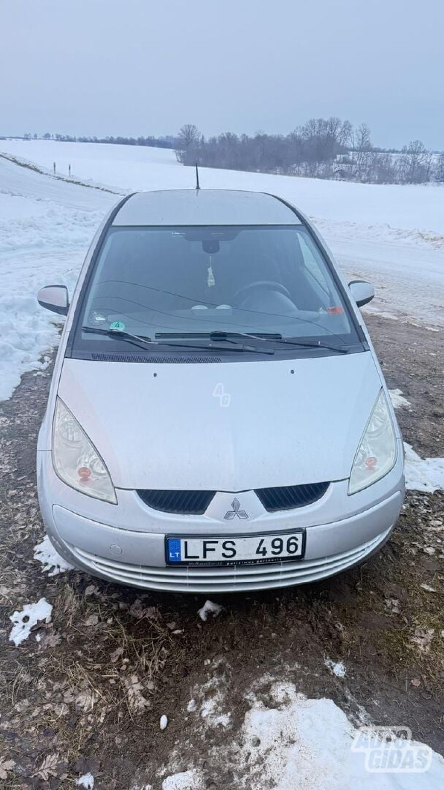 Pelēks Mitsubishi Colt 2007 Kauņa, ar dzinēja tilpumu 1.30 L un nobraukumu 334 tūkst. km par 1300 €, foto 1 vietnē AUTOMOTO.COM.LV