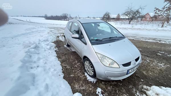 Pelēks Mitsubishi Colt 2007 Kauņa, ar dzinēja tilpumu 1.30 L un nobraukumu 334 tūkst. km par 1300 €, foto 2 vietnē AUTOMOTO.COM.LV