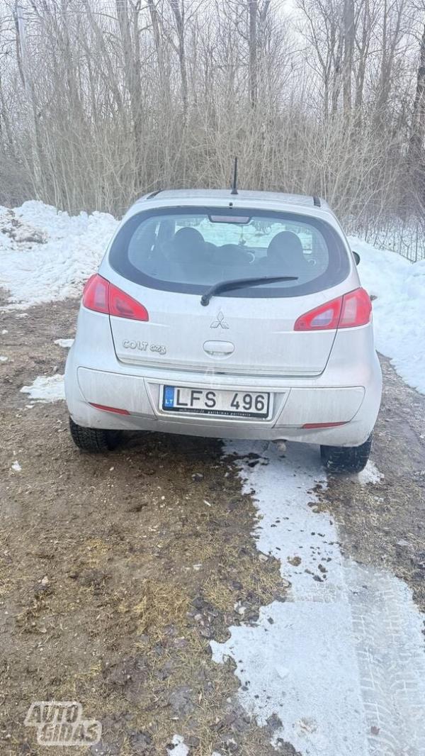 Pelēks Mitsubishi Colt 2007 Kauņa, ar dzinēja tilpumu 1.30 L un nobraukumu 334 tūkst. km par 1000 €, foto 6 vietnē AUTOMOTO.COM.LV
