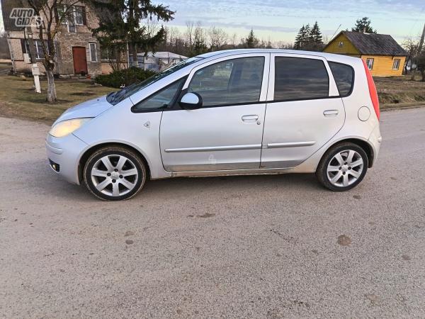Pelēks Mitsubishi Colt 2007 Viļņa, ar dzinēja tilpumu 1.50 L un nobraukumu 2457 tūkst. km par 500 €, foto 2 vietnē AUTOMOTO.COM.LV