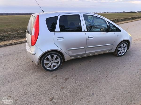 Pelēks Mitsubishi Colt 2007 Viļņa, ar dzinēja tilpumu 1.50 L un nobraukumu 2457 tūkst. km par 500 €, foto 5 vietnē AUTOMOTO.COM.LV