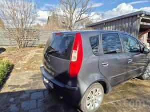 Pelēks Mitsubishi Colt 2007 Ogre, ar dzinēja tilpumu 1.30 L un nobraukumu 145 tūkst. km par 1500 €, foto 3 vietnē AUTOMOTO.COM.LV