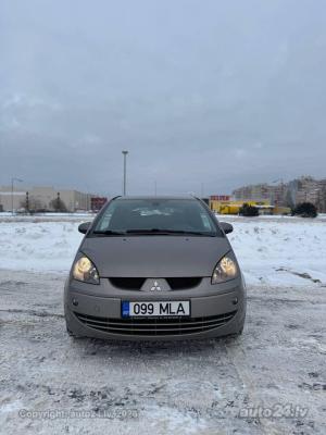 Pelēks Mitsubishi Colt 2008 Tallina, ar dzinēja tilpumu 1.30 L un nobraukumu 98 tūkst. km par 1999 €, foto 2 vietnē AUTOMOTO.COM.LV