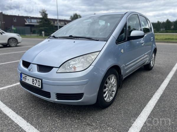 Grey Mitsubishi Colt 2008 in Valmiera, with an engine capacity of 1.30 L and mileage of 243 thousand km for 1550 €, photo 1 on AUTOMOTO.COM.LV