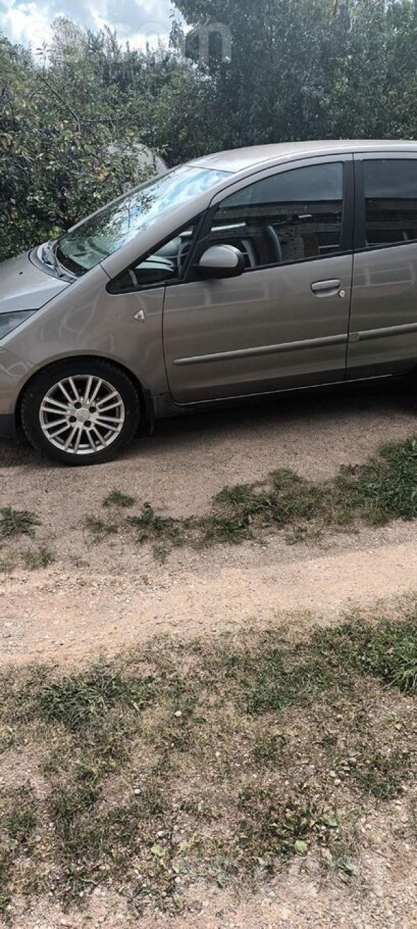 Pelēks Mitsubishi Colt 2008 Tukums, ar dzinēja tilpumu 1.30 L un nobraukumu 166 tūkst. km par 1600 €, foto 2 vietnē AUTOMOTO.COM.LV