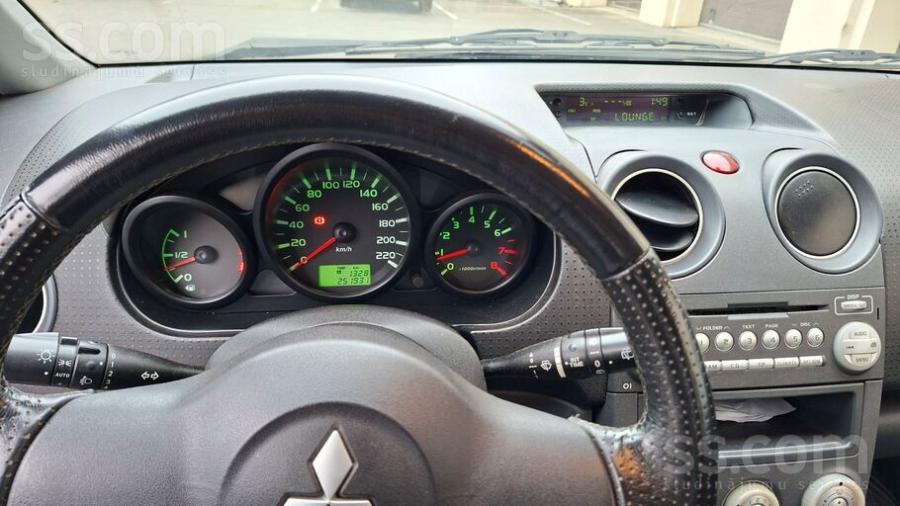 Grey Mitsubishi Colt 2008 in Riga, with an engine capacity of 1.30 L and mileage of 253 thousand km for 850 €, photo 1 on AUTOMOTO.COM.LV