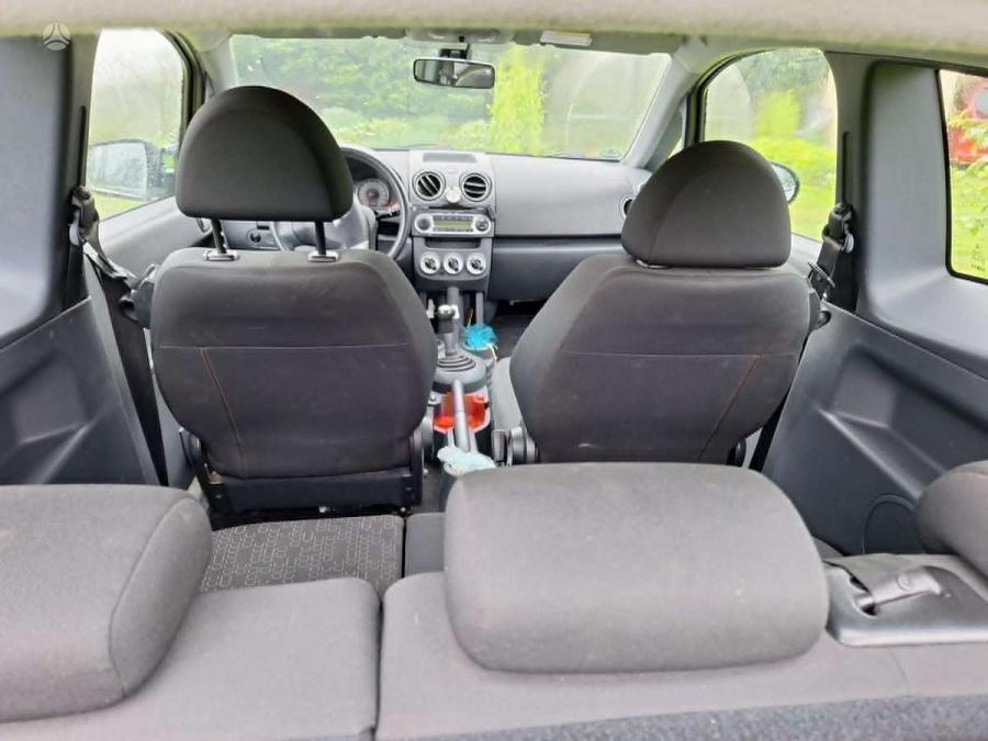 Pelēks Mitsubishi Colt 2010 Širvintos, ar dzinēja tilpumu 1.33 L un nobraukumu 180 tūkst. km par 1600 €, foto 7 vietnē AUTOMOTO.COM.LV