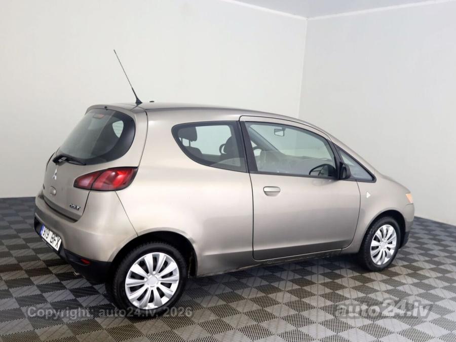 Pelēks Mitsubishi Colt 2011 Tallina, ar dzinēja tilpumu 1.30 L un nobraukumu 138 tūkst. km par 1499 €, foto 3 vietnē AUTOMOTO.COM.LV
