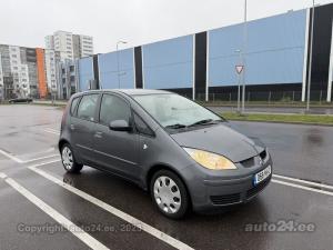 Pelēks Mitsubishi Colt 2007 Tallina, ar dzinēja tilpumu 1.50 L un nobraukumu 84 tūkst. km par 1999 €, foto  vietnē AUTOMOTO.COM.LV